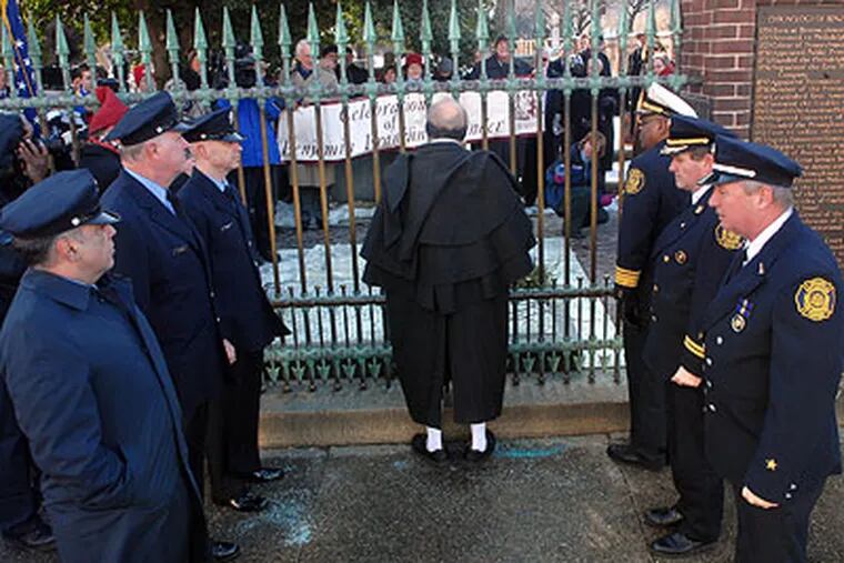 Admirers wish Ben Franklin a happy 305th birthday