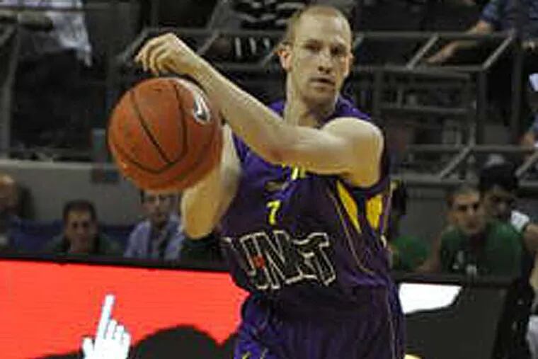 Zack Rosen and Ramone Moore find life different playing in Israel