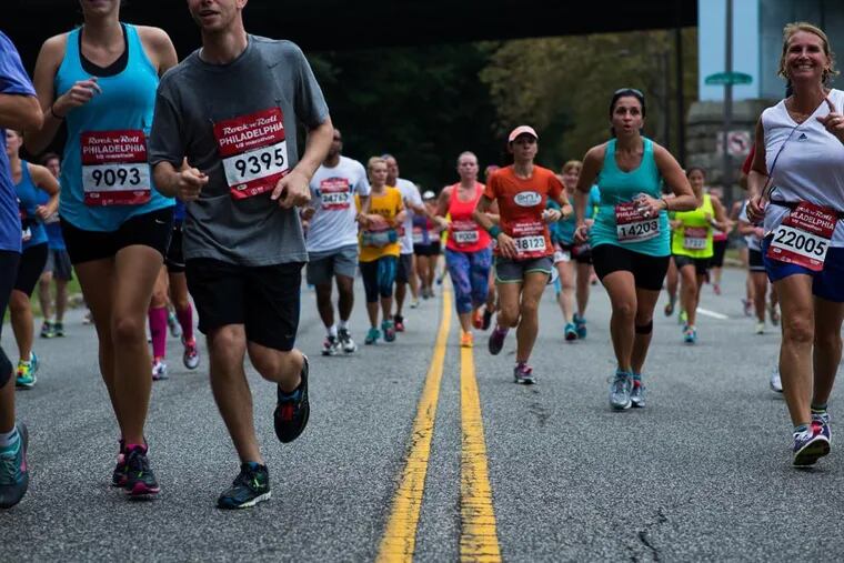 2017 Rock 'n' Roll Philadelphia Half Marathon bib giveaway