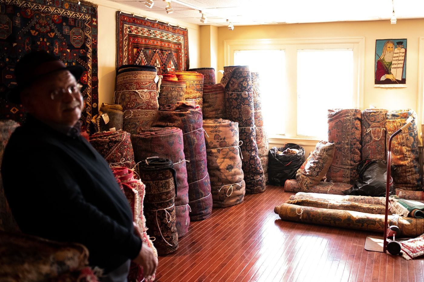 ‘Fast fashion,’ millennials, and robotic tufting doom Persian rug ...