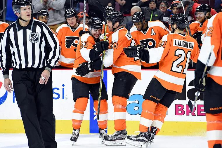 Flyers beat Canadiens to end skid