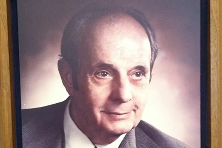 Kevin Riordan: A good name lives on: Rohrer