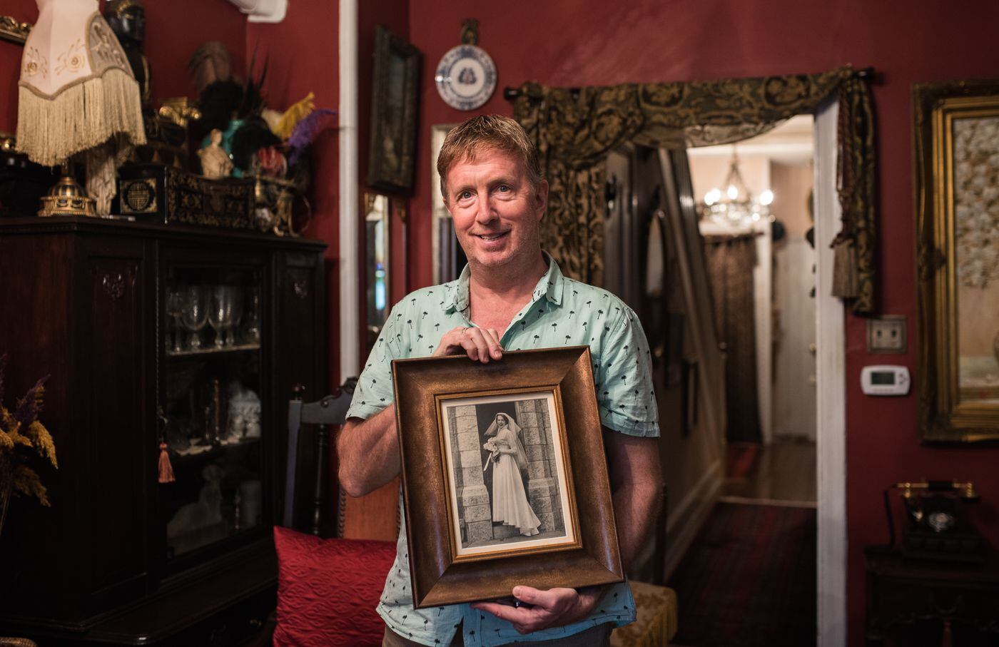 Philly couple finds a shelf full of their own 19th-century family ...