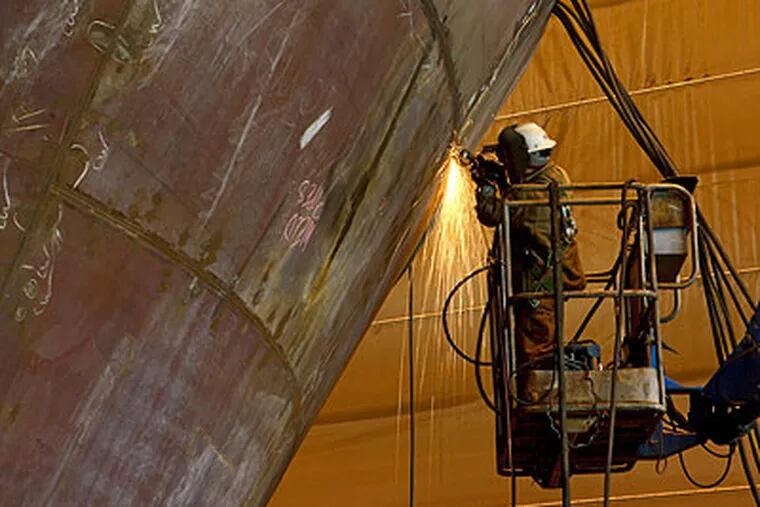 Aker signs pact to build two tankers