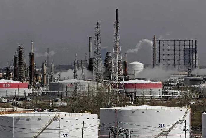 Philly refinery auction said to attract Chicago developer that rehabs ...