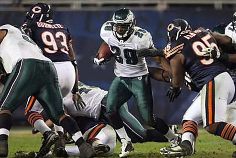 Les Bowen: Eagles rookie McCoy shows success as a starter