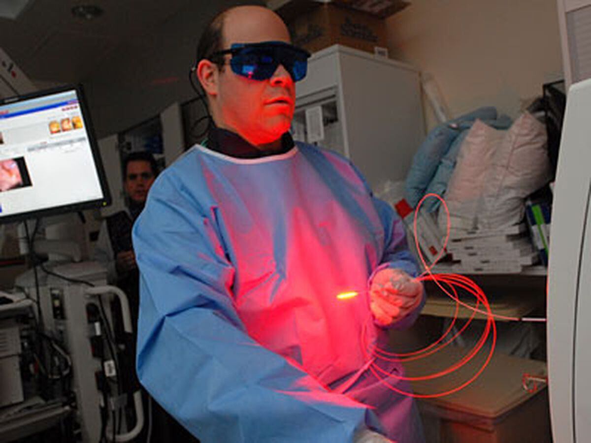 Fighting cancer with light