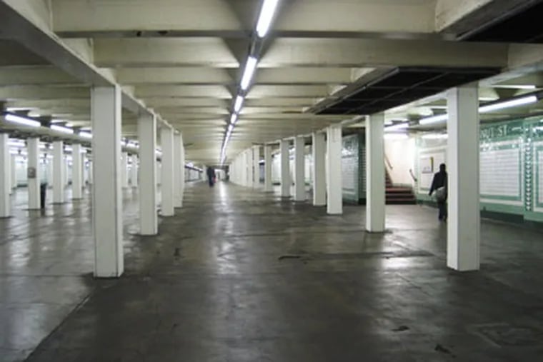 Gang beats couple on Center City concourse