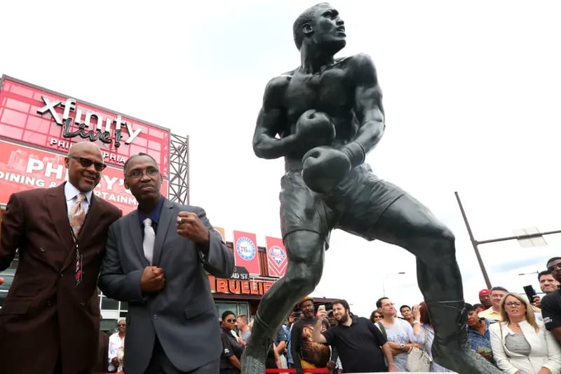 City unveils Joe Frazier statue