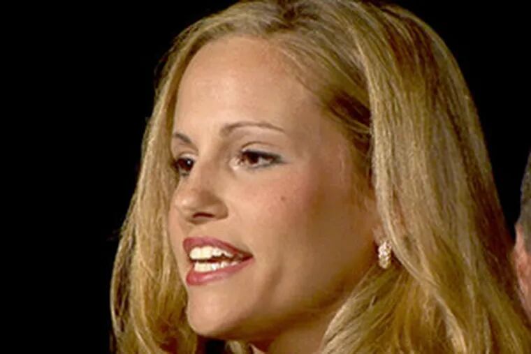 Miss N.J. fights photo threat