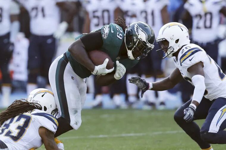 LeGarrette Blount runs with 'Passion and Purpose' in Eagles win