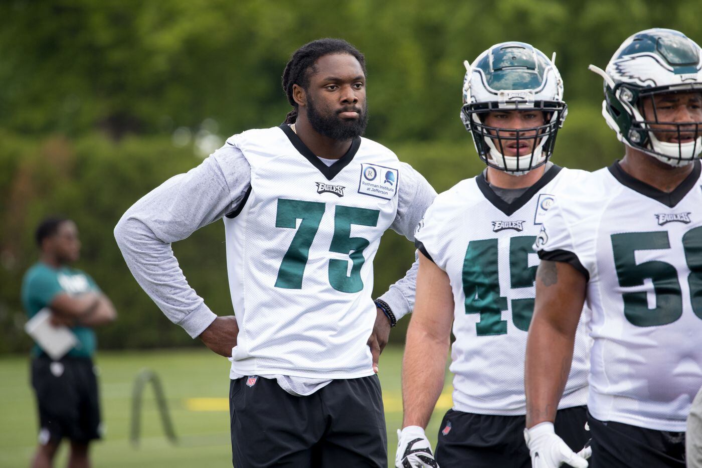 Josh Sweat survives scare, looks to build a future on Eagles’ defensive ...