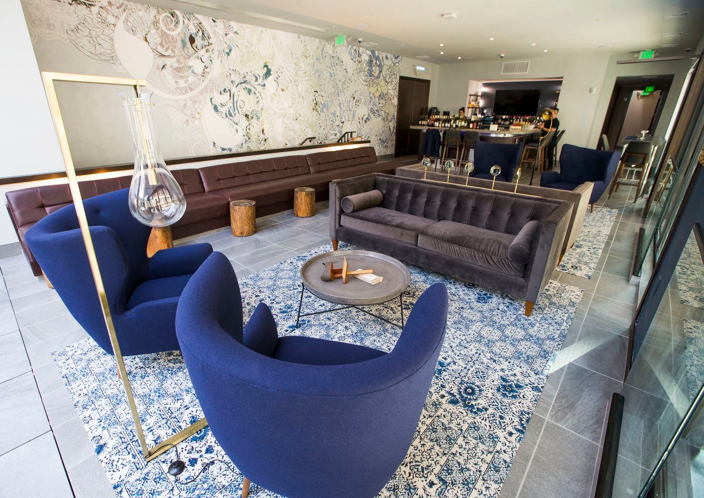 Maison 208: Raising the roof