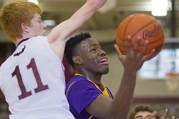 "Horse" pulls Roman Catholic past Prep