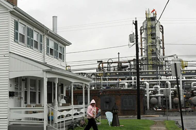 Sunoco to sell or close its refineries in Philadelphia, Marcus Hook