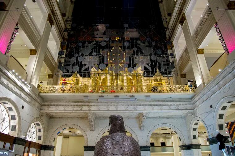 Pictures behind the scenes as the Macy’s Christmas Light Show goes up ...