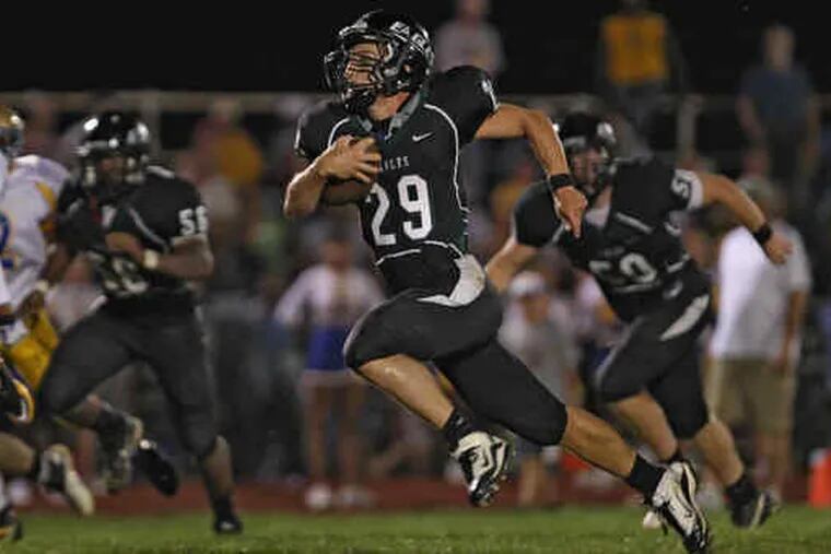 Phil Anastasia: West Deptford defeats Woodbury, 28-6