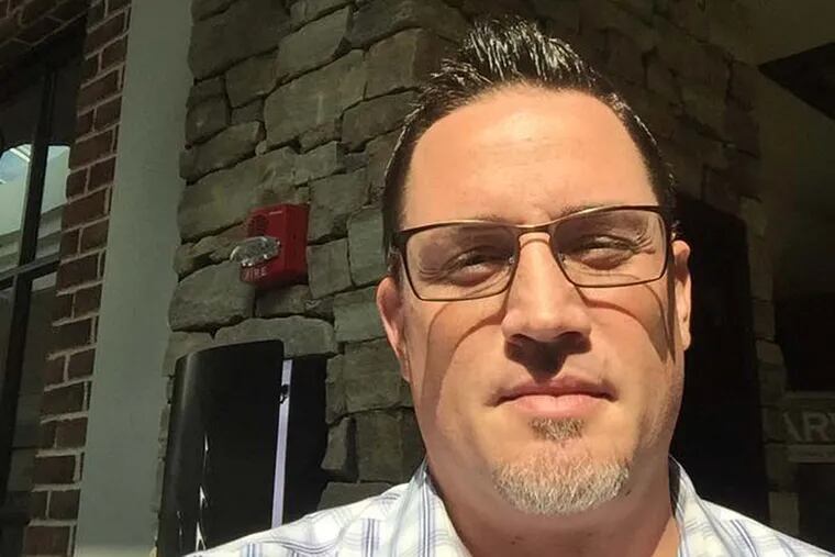 'I was right next to it:' Philly restaurateur lands in midst of Fort ...