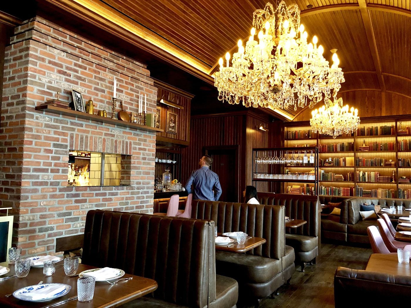 Alpen Rose review: ‘Big Meat’ comes to 13th Street in clubby boutique ...