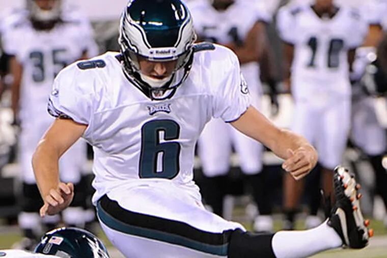 Eagles kicker Henery shaky at best