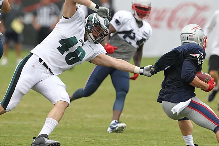 LB Long making impact at Eagles minicamp