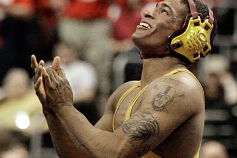 Robles finishes as a champion