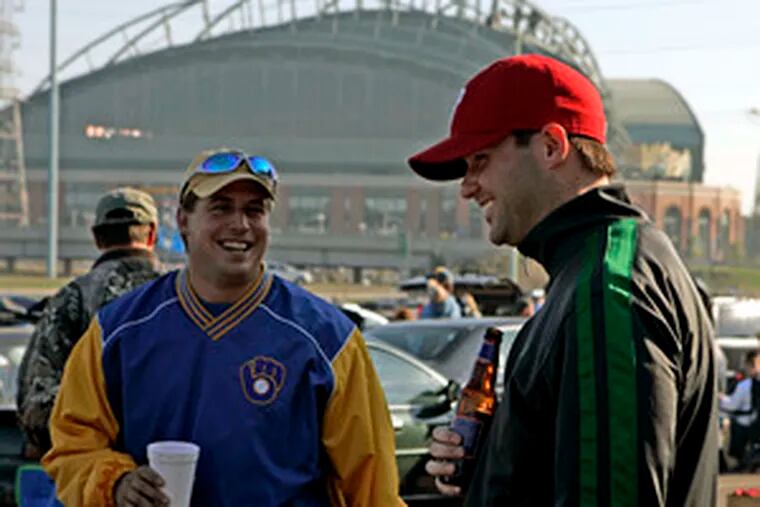 A pair of cities, a pair of baseball parties