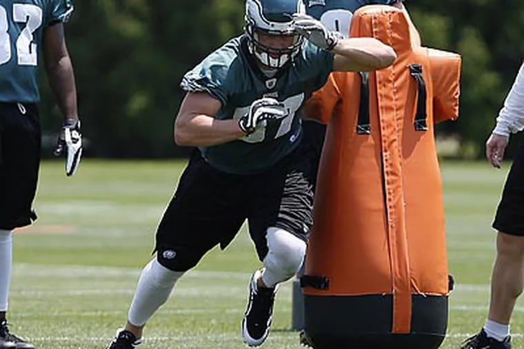 Eagles' Celek insists he'll be the best tight end on the block