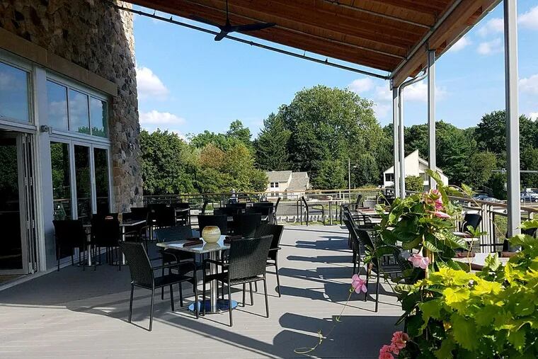 Arpeggio BYOB opens its outdoor deck