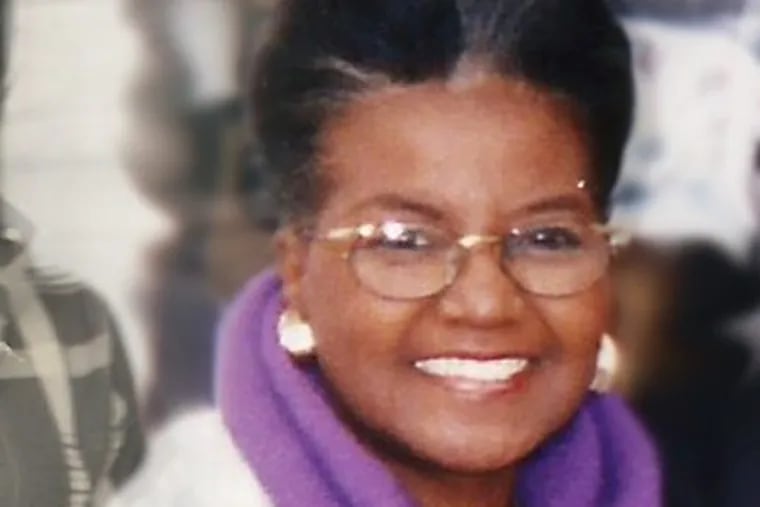 Beatrice Webb, 81, Gimbels buyer and later, owner of Webb Florist