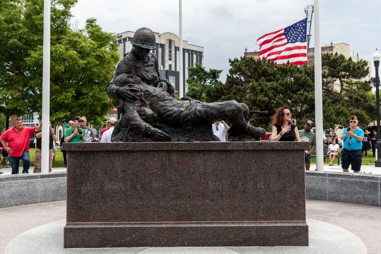 Sculpture of hero World War II medic Bernie Friedenberg unveiled at ...