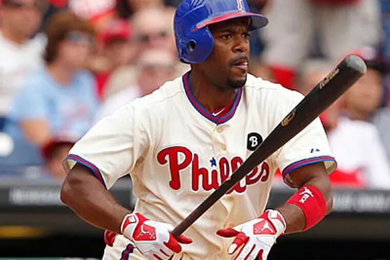 Rollins deserves chance to make hits history with Phillies