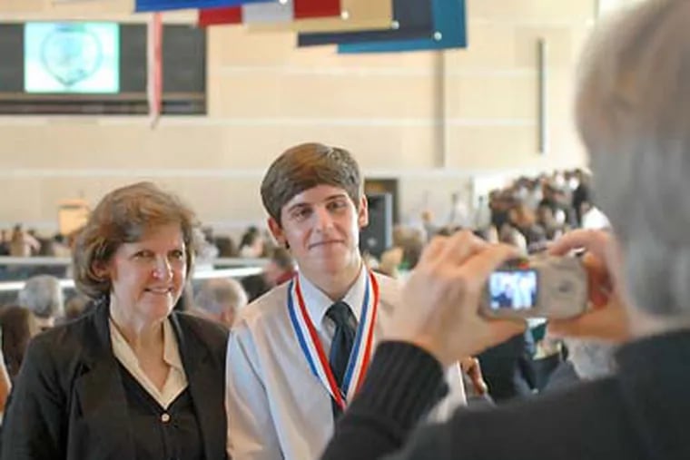 Achieving teens win Inquirer awards