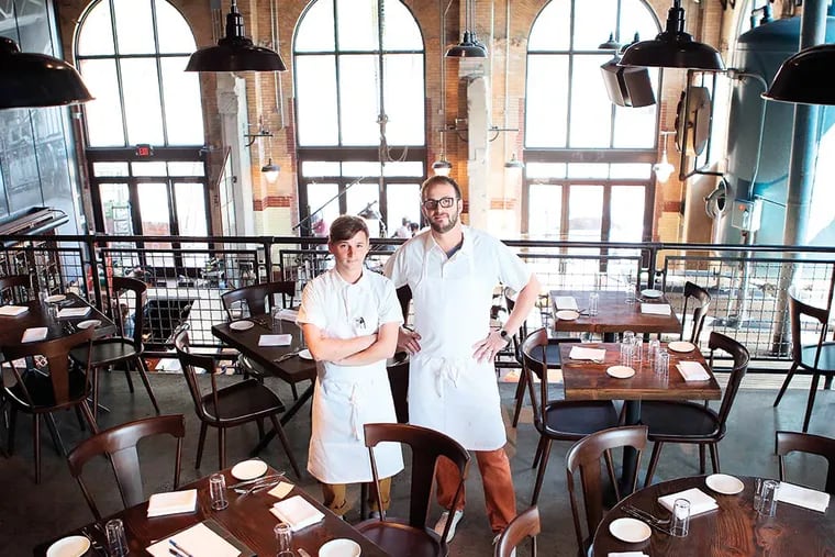 La Peg takes the stage