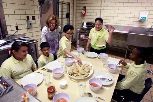 Inquirer cooking classes expand to 5 Phila. schools