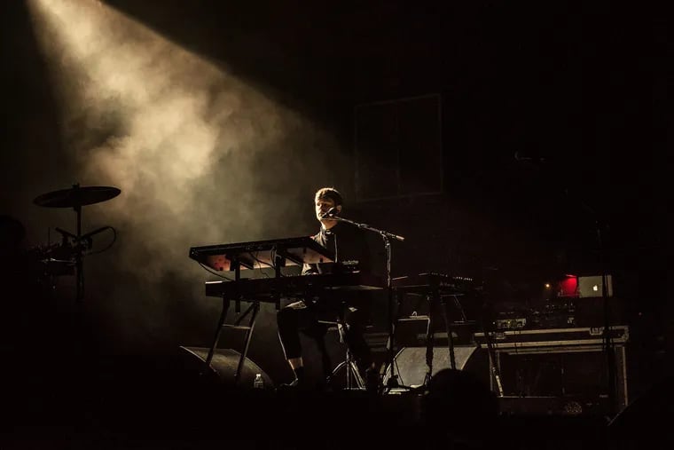 James Blake brings light to darkness during Philadelphia show