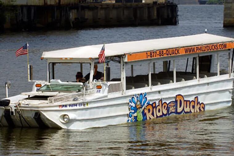 Inquirer Editorial: Distracted duck drivers