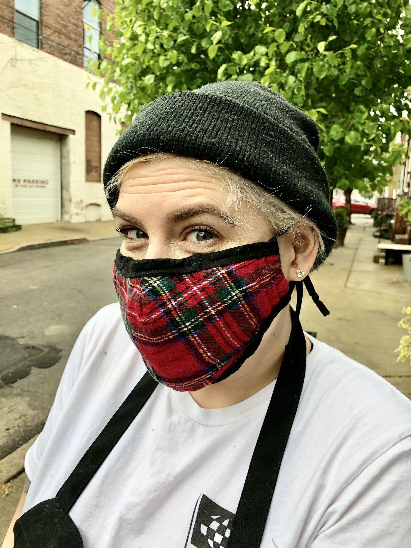 24 Philadelphia-area chefs show us their masks