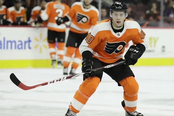 Flyers' Jordan Weal trying to regain scoring touch on familiar line