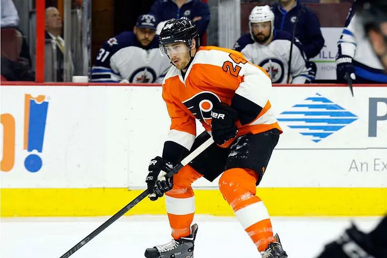 Flyers' Read, Umberger off to a good start