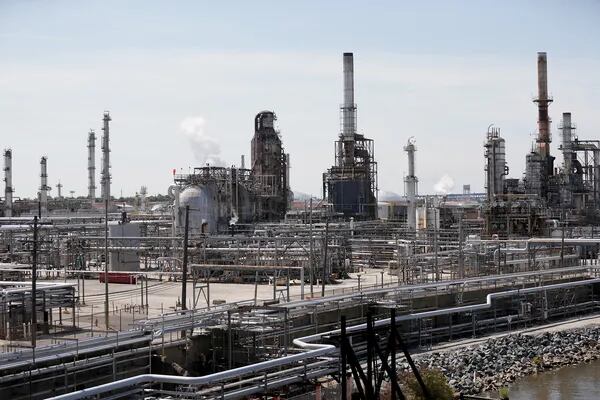 Contamination from Philadelphia refinery that exploded could pollute ...