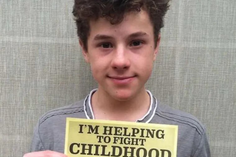 Stars help out Alex's Lemonade Stand on big anniversary