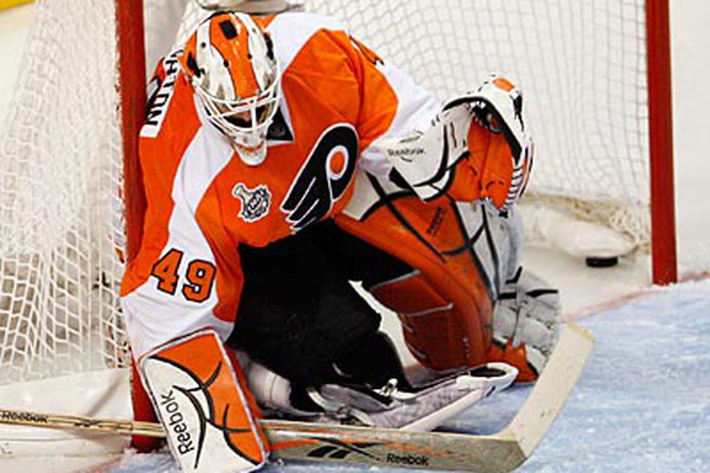 Former Flyers goalie Michael Leighton, forever remembered for 2010 Cup ...