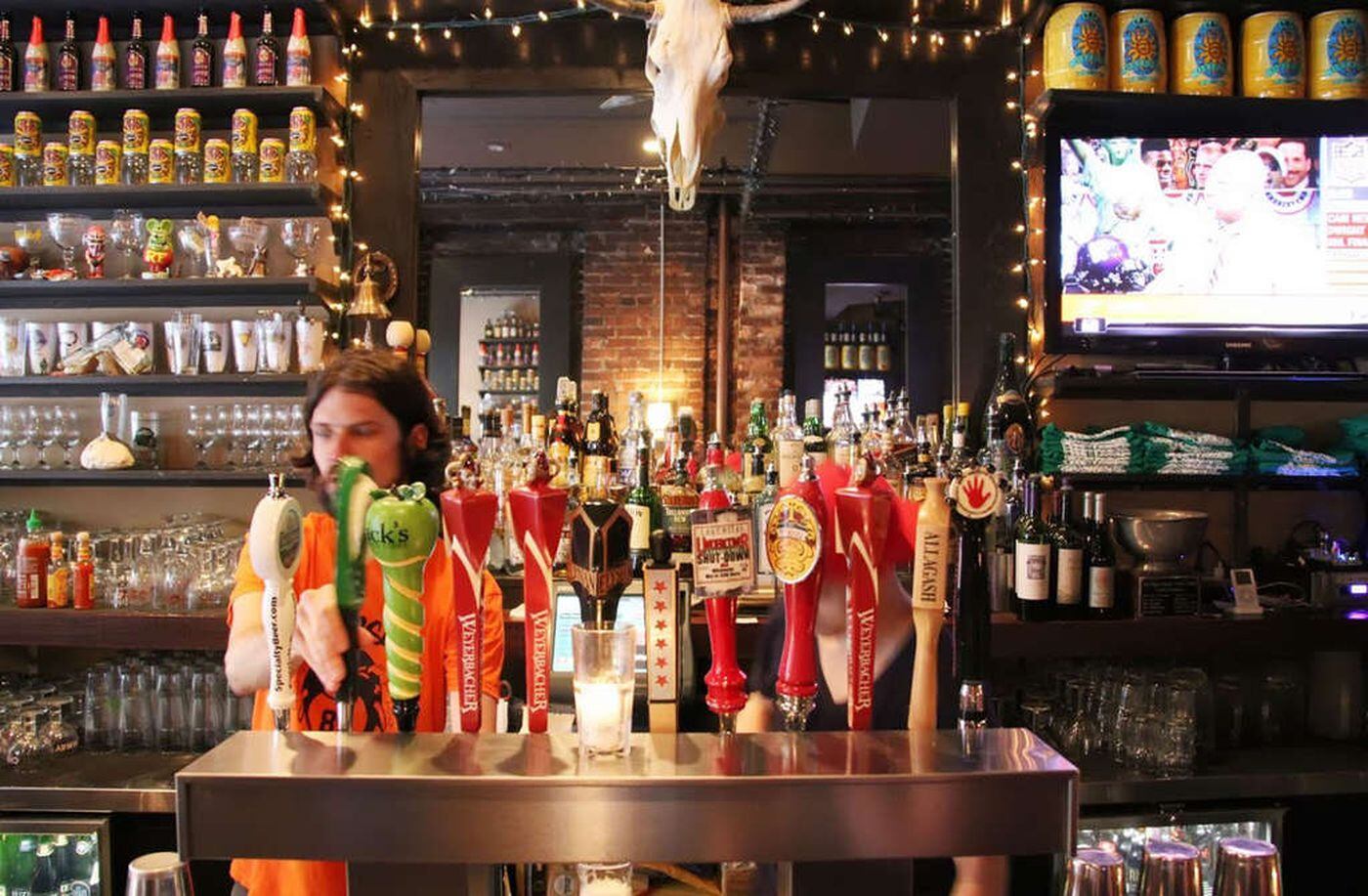 Pro/Con: Debating Center City Sips with Philly restaurant industry ...