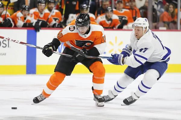 Jordan Weal, Scott Laughton frontrunners for Flyers’ No. 3 center spot