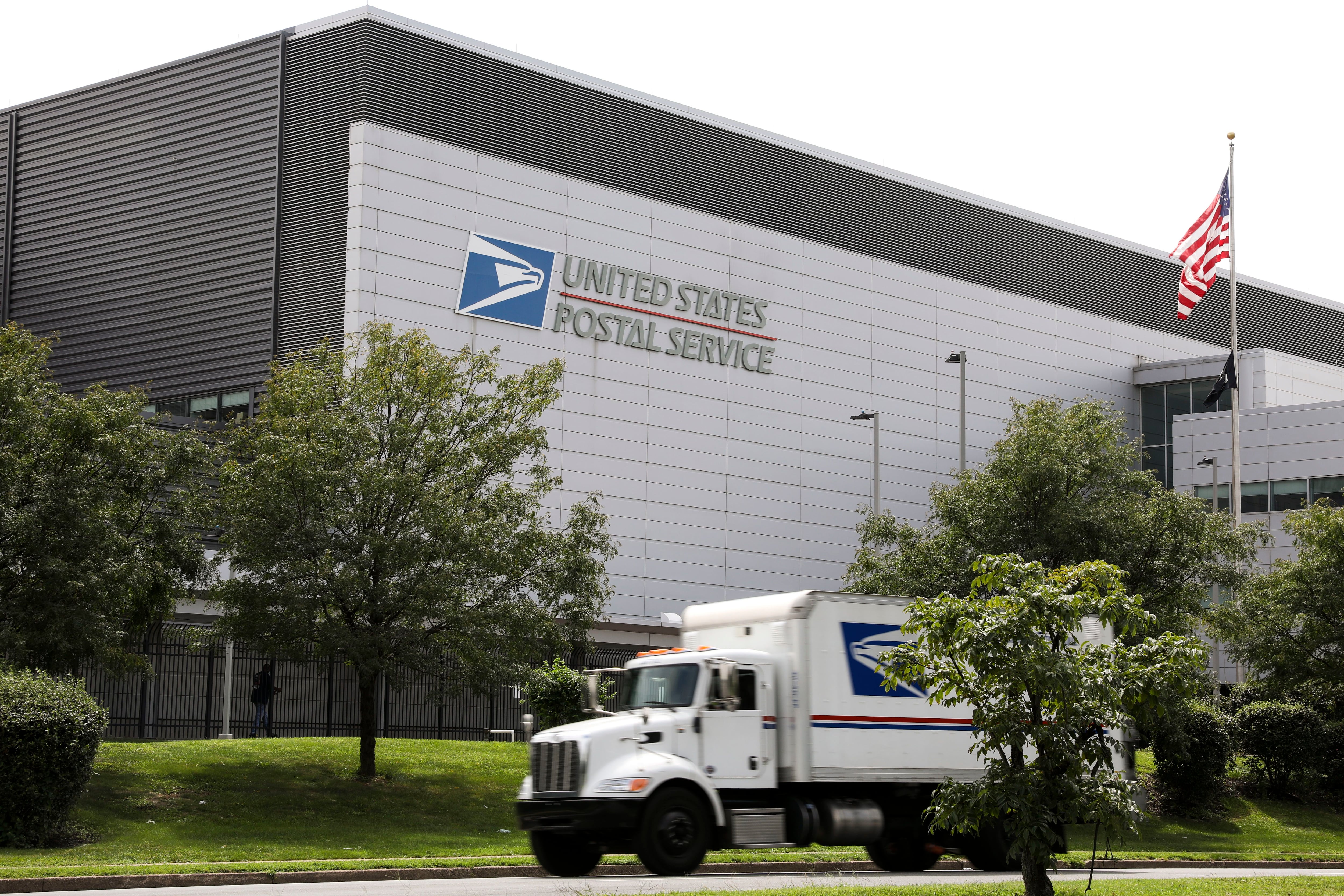 Postal Service Building