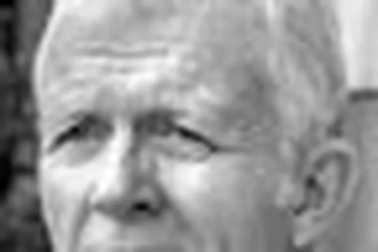 James B. Wilson, 85, vice admiral