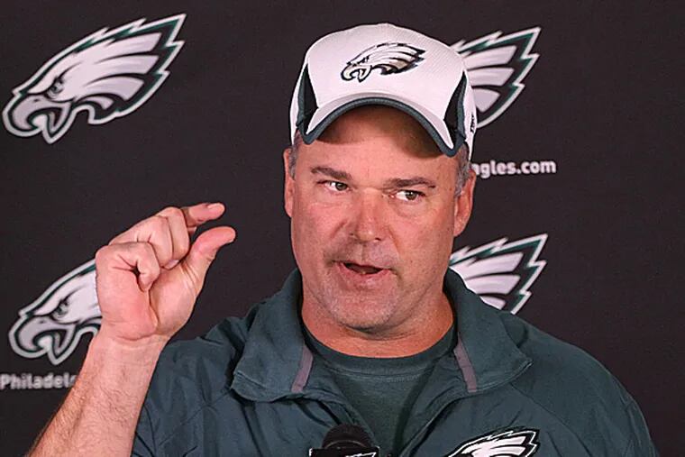 Eagles' Davis has confidence in Williams, Fletcher