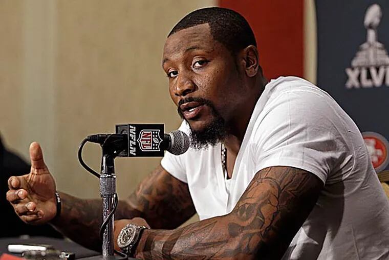 Penn State's NaVorro Bowman thrives at linebacker for 49ers