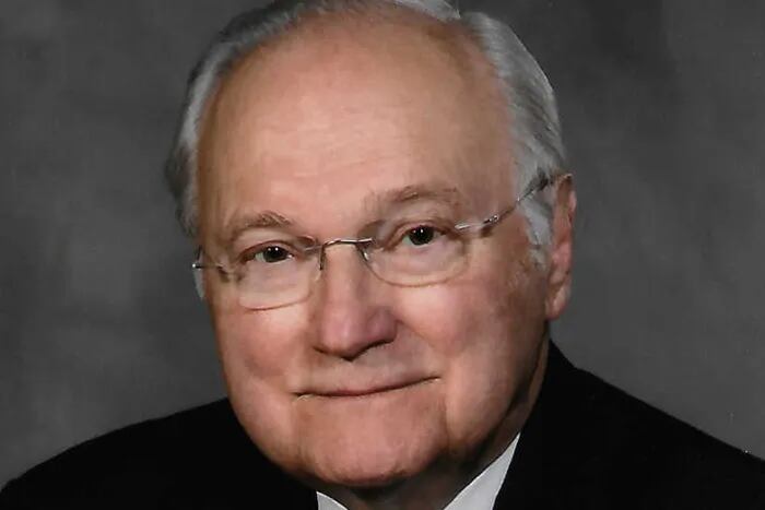 Dr. A. Gilbert Heebner, 90, of Rydal, distinguished economist, banker ...